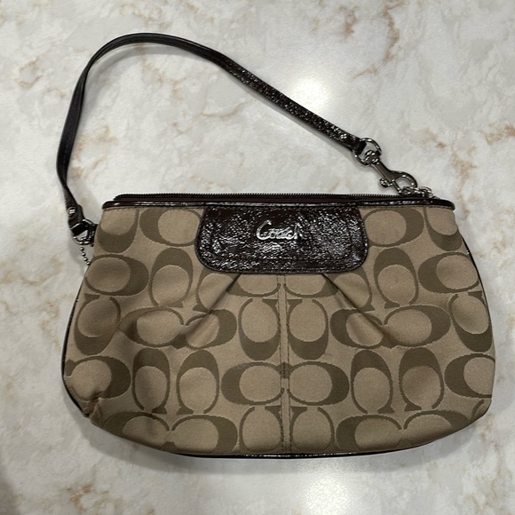 Coach | Bags | Coach Clutch | Poshmark